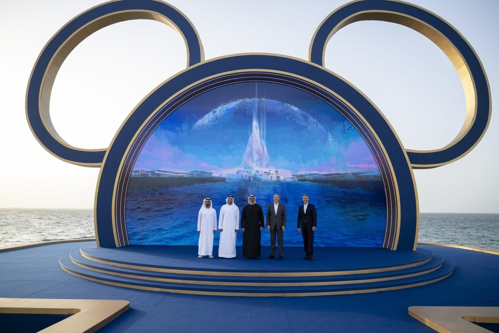 Disney Chega a Abu Dhabi: Magia e Modernidade no Novo Parque Temático ...